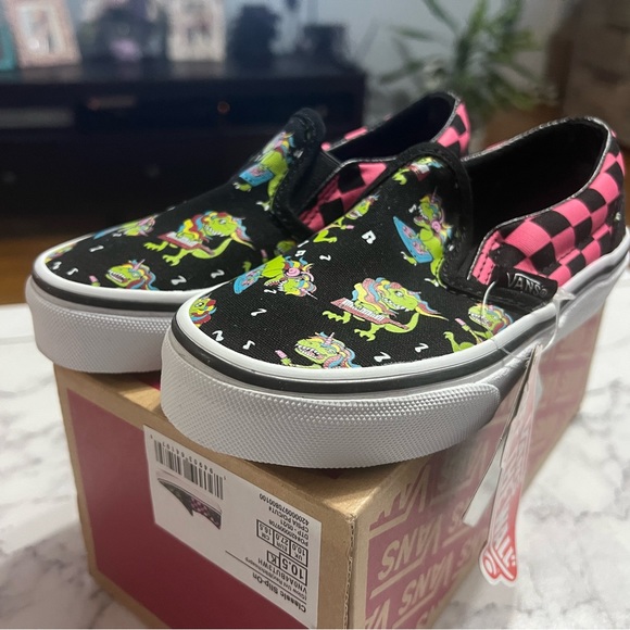 Vans | Shoes | New Vans Kids Black Glow Uni Rex Classic Slipon Sneakers ...